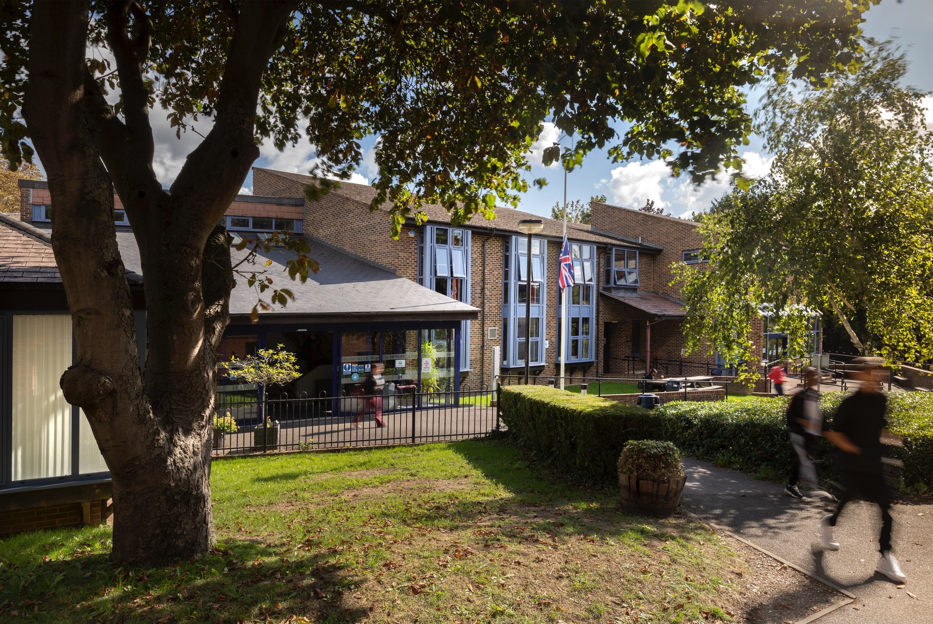 View All Courses - The Henley College